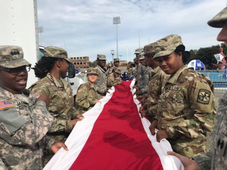 Scholarships - School of Liberal Arts