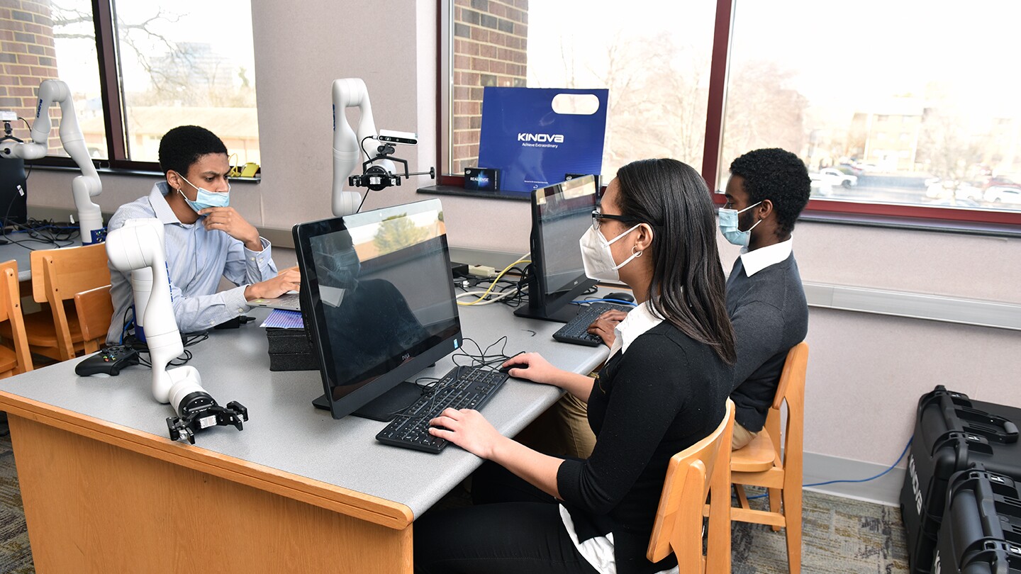 Amazon Article Highlights Hampton University - Amazon Robotics